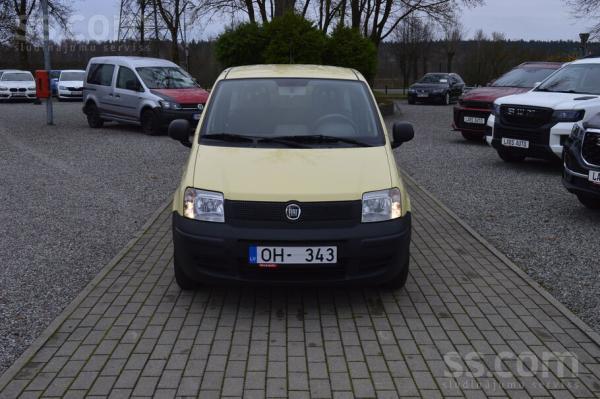 Yellow Fiat Panda 2010 in Tukums, with an engine capacity of 1.10 L and mileage of 119 thousand km for 3995 €, photo 2 on AUTOMOTO.COM.LV
