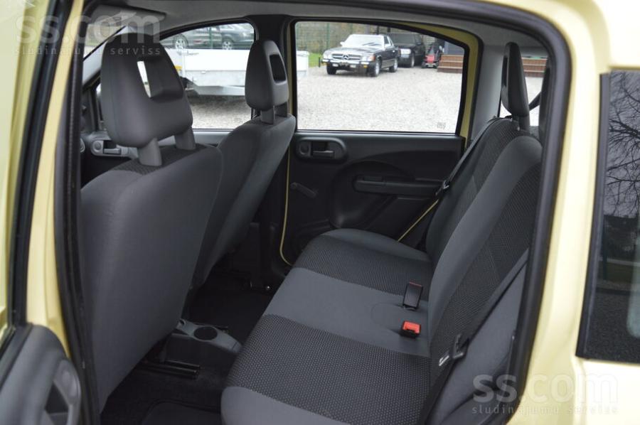 Dzeltens Fiat Panda 2010 Tukums, ar dzinēja tilpumu 1.10 L un nobraukumu 119 tūkst. km par 3995 €, foto 10 vietnē AUTOMOTO.COM.LV