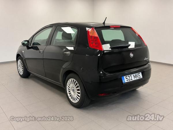 Black Fiat Punto 2007 in Tartu, with an engine capacity of 1.40 L and mileage of 134 thousand km for 1980 €, photo 7 on AUTOMOTO.COM.LV