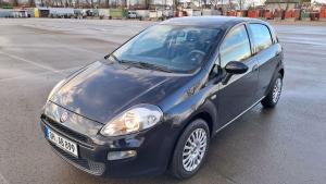Black Fiat Punto 2017 in Klaipeda, with an engine capacity of 1.20 L and mileage of 219 thousand km for 4400 €, photo 2 on AUTOMOTO.COM.LV