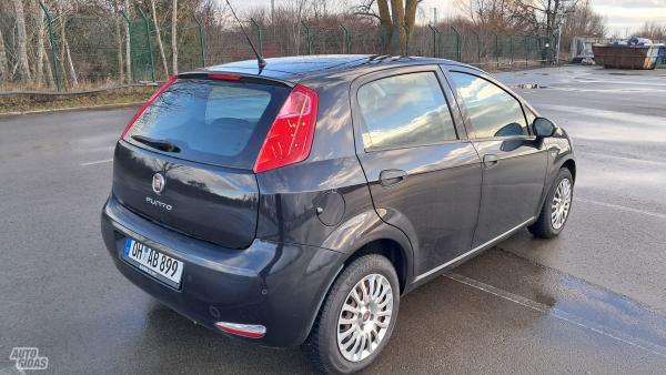 Black Fiat Punto 2017 in Klaipeda, with an engine capacity of 1.20 L and mileage of 219 thousand km for 4400 €, photo 5 on AUTOMOTO.COM.LV