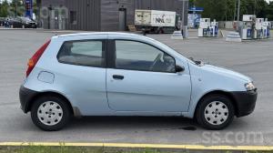 Blue Fiat Punto 2000 in Liepaja, with an engine capacity of 1.20 L and mileage of 194 thousand km for 650 €, photo 9 on AUTOMOTO.COM.LV
