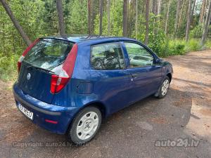 Blue Fiat Punto 2005 in Tallinn, with an engine capacity of 1.20 L and mileage of 127 thousand km for 990 €, photo 5 on AUTOMOTO.COM.LV