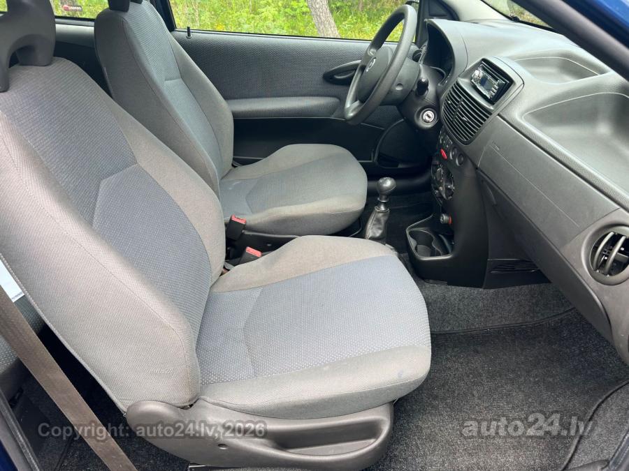 Blue Fiat Punto 2005 in Tallinn, with an engine capacity of 1.20 L and mileage of 127 thousand km for 990 €, photo 8 on AUTOMOTO.COM.LV
