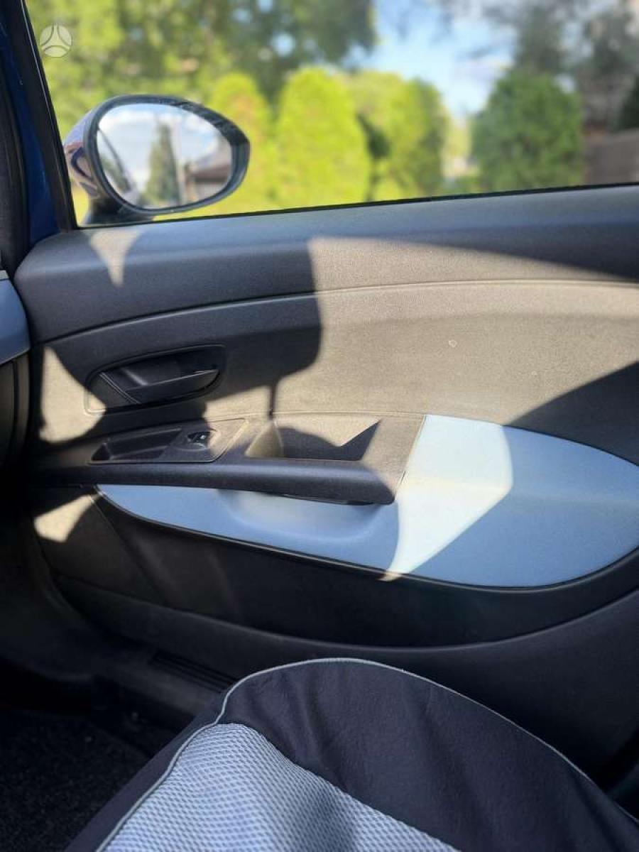 Blue Fiat Punto 2007 in Kaunas, with an engine capacity of 1.24 L and mileage of 116 thousand km for 1400 €, photo 24 on AUTOMOTO.COM.LV
