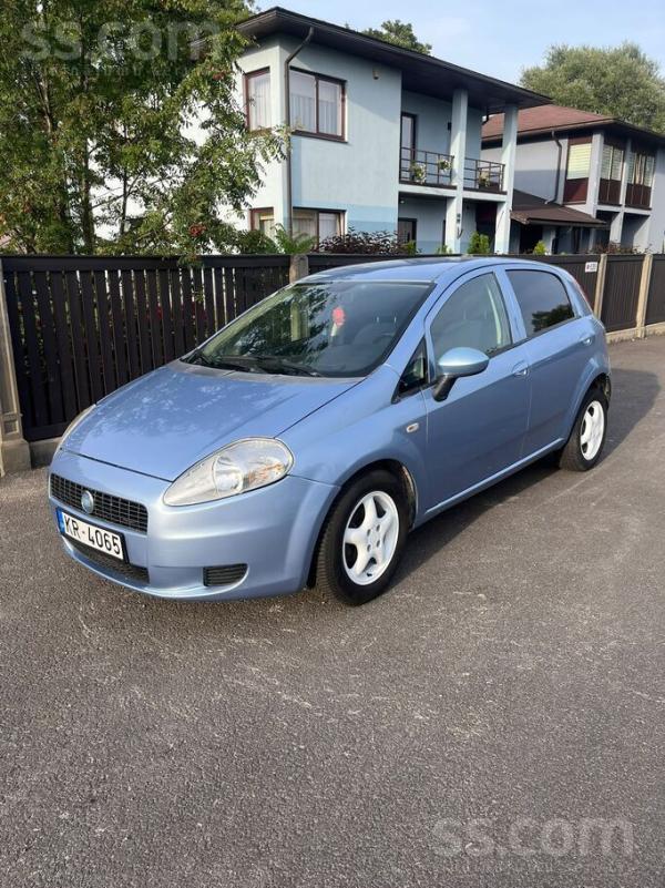 Blue Fiat Punto 2007 in Riga, with an engine capacity of 1.30 L and mileage of 198 thousand km for 1500 €, photo 1 on AUTOMOTO.COM.LV