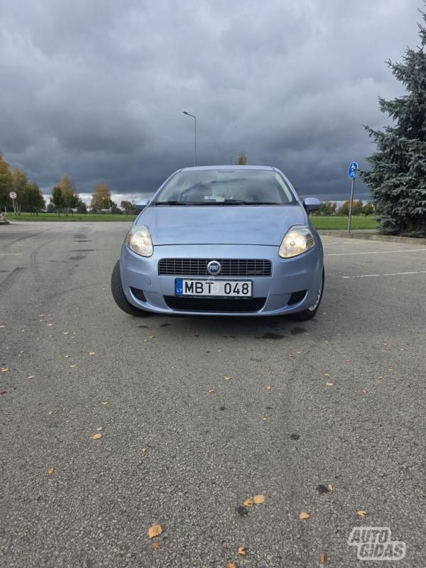 Blue Fiat Punto 2007 in Kalvarija, with an engine capacity of 1.20 L and mileage of 243 thousand km for 1300 €, photo 3 on AUTOMOTO.COM.LV