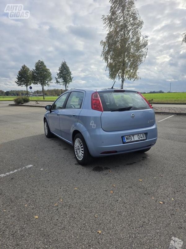 Blue Fiat Punto 2007 in Kalvarija, with an engine capacity of 1.20 L and mileage of 243 thousand km for 1300 €, photo 8 on AUTOMOTO.COM.LV