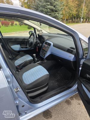 Zils Fiat Punto 2007 Kalvarija, ar dzinēja tilpumu 1.20 L un nobraukumu 243 tūkst. km par 1300 €, foto 15 vietnē AUTOMOTO.COM.LV