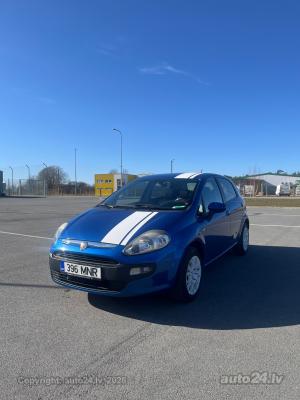 Blue Fiat Punto 2011 in Haapsalu, with an engine capacity of 1.40 L and mileage of 88 thousand km for 2500 €, photo  on AUTOMOTO.COM.LV
