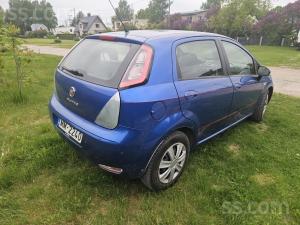 Zils Fiat Punto 2013 Rīga, ar dzinēja tilpumu 1.30 L un nobraukumu 208 tūkst. km par 1998 €, foto 4 vietnē AUTOMOTO.COM.LV