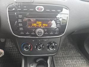 Zils Fiat Punto 2013 Rīga, ar dzinēja tilpumu 1.30 L un nobraukumu 208 tūkst. km par 1998 €, foto 9 vietnē AUTOMOTO.COM.LV