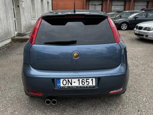 Blue Fiat Punto 2018 in Daugavpils, with an engine capacity of 1.40 L and mileage of 77 thousand km for 5300 €, photo 6 on AUTOMOTO.COM.LV