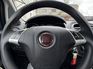 Blue Fiat Punto 2018 in Daugavpils, with an engine capacity of 1.40 L and mileage of 77 thousand km for 5300 €, photo 21 on AUTOMOTO.COM.LV