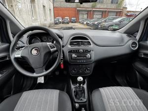 Zils Fiat Punto 2018 Daugavpils, ar dzinēja tilpumu 1.40 L un nobraukumu 0 tūkst. km par 5300 €, foto 16 vietnē AUTOMOTO.COM.LV