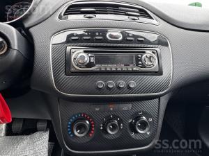 Zils Fiat Punto 2018 Daugavpils, ar dzinēja tilpumu 1.40 L un nobraukumu 0 tūkst. km par 5300 €, foto 20 vietnē AUTOMOTO.COM.LV