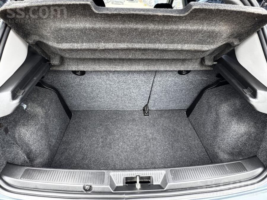 Zils Fiat Punto 2018 Daugavpils, ar dzinēja tilpumu 1.40 L un nobraukumu 0 tūkst. km par 5300 €, foto 28 vietnē AUTOMOTO.COM.LV