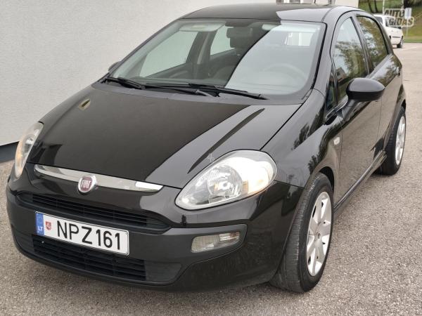 Black Fiat punto-evo 2010 in Jonava, with an engine capacity of 1.30 L and mileage of 265 thousand km for 2000 €, photo 5 on AUTOMOTO.COM.LV