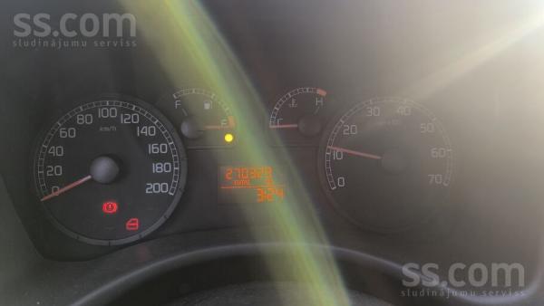 Pelēks Fiat Punto 2008 Limbaži, ar dzinēja tilpumu 1.20 L un nobraukumu 270 tūkst. km par 750 €, foto 4 vietnē AUTOMOTO.COM.LV