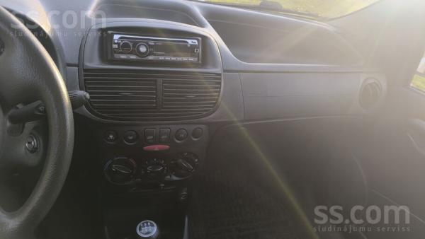 Pelēks Fiat Punto 2008 Limbaži, ar dzinēja tilpumu 1.20 L un nobraukumu 270 tūkst. km par 750 €, foto 5 vietnē AUTOMOTO.COM.LV