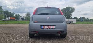 Grey Fiat Punto 2011 in Daugavpils, with an engine capacity of 1.20 L and mileage of 191 thousand km for 2950 €, photo 5 on AUTOMOTO.COM.LV