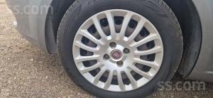 Grey Fiat Punto 2011 in Daugavpils, with an engine capacity of 1.20 L and mileage of 191 thousand km for 2950 €, photo 28 on AUTOMOTO.COM.LV