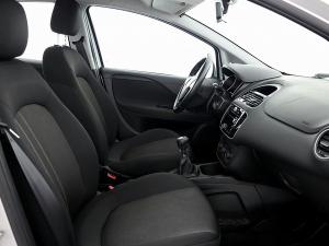 Pelēks Fiat Punto 2014 Tallina, ar dzinēja tilpumu 1.20 L un nobraukumu 148 tūkst. km par 1999 €, foto 7 vietnē AUTOMOTO.COM.LV