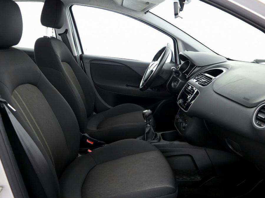 Pelēks Fiat Punto 2014 Tallina, ar dzinēja tilpumu 1.20 L un nobraukumu 148 tūkst. km par 1999 €, foto 7 vietnē AUTOMOTO.COM.LV