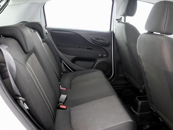 Pelēks Fiat Punto 2014 Tallina, ar dzinēja tilpumu 1.20 L un nobraukumu 148 tūkst. km par 1999 €, foto 7 vietnē AUTOMOTO.COM.LV