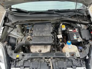 Grey Fiat Punto 2014 in Tallinn, with an engine capacity of 1.20 L and mileage of 111 thousand km for 1999 €, photo 14 on AUTOMOTO.COM.LV