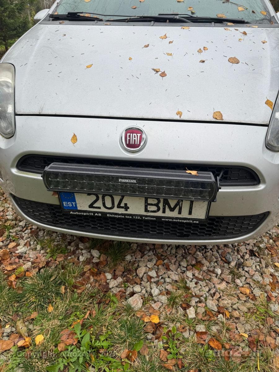 Grey Fiat Punto 2014 in Tallinn, with an engine capacity of 1.20 L and mileage of 111 thousand km for 1999 €, photo 17 on AUTOMOTO.COM.LV