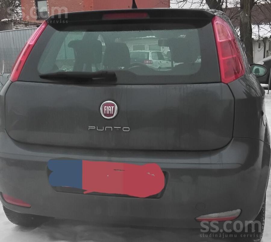 Grey Fiat Punto 2015 in Riga, with an engine capacity of 1.30 L and mileage of 255 thousand km for 3737 €, photo 7 on AUTOMOTO.COM.LV
