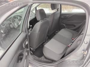 Grey Fiat Punto 2015 in Riga, with an engine capacity of 1.30 L and mileage of 255 thousand km for 3737 €, photo 14 on AUTOMOTO.COM.LV