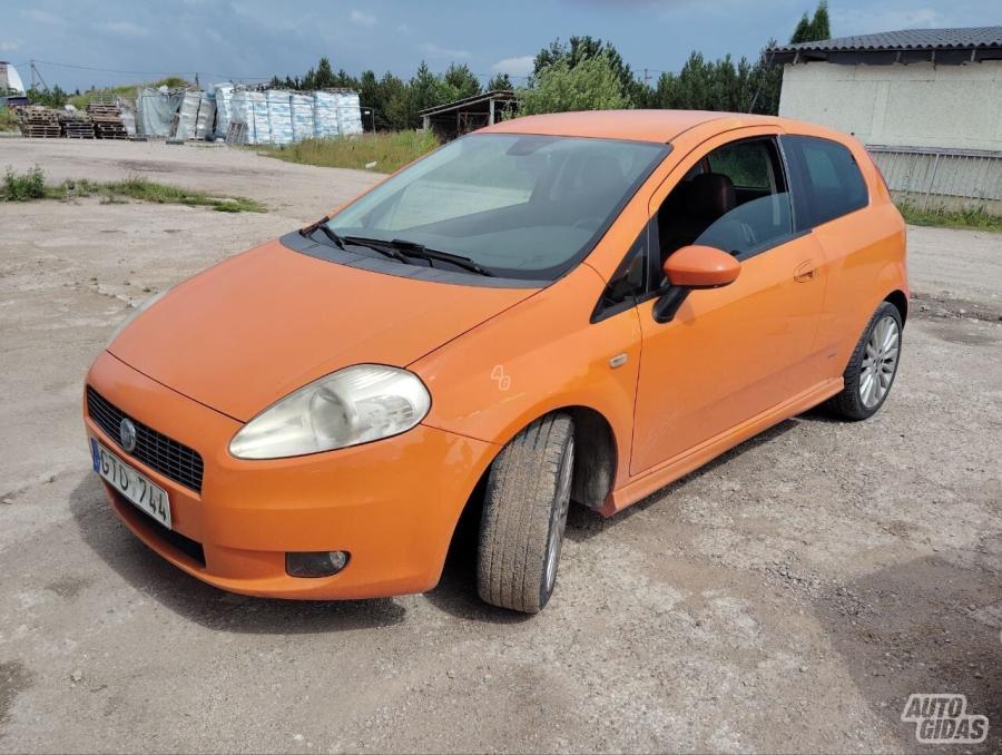 Fiat Punto 2007 in Klaipeda, with an engine capacity of 1.40 L and mileage of 201 thousand km for 900 €, photo 1 on AUTOMOTO.COM.LV