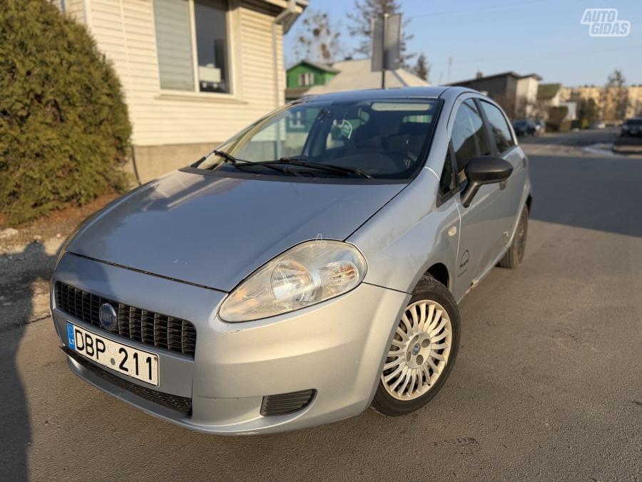 Fiat Punto 2007 in Kaunas, with an engine capacity of 1.40 L and mileage of 222 thousand km for 850 €, photo 1 on AUTOMOTO.COM.LV