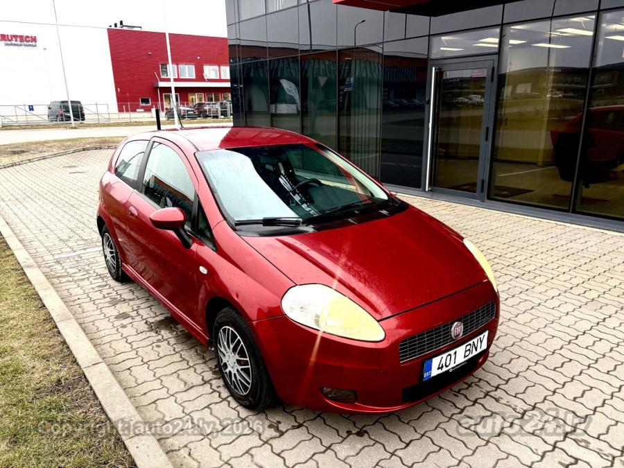 Fiat Punto 2007 in Tallinn, with an engine capacity of 1.40 L and mileage of 249 thousand km for 1399 €, photo 1 on AUTOMOTO.COM.LV