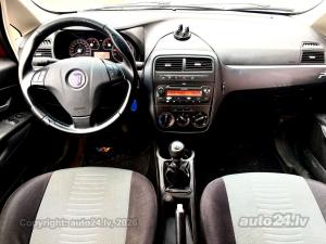 Fiat Punto 2007 in Tallinn, with an engine capacity of 1.40 L and mileage of 249 thousand km for 1399 €, photo 10 on AUTOMOTO.COM.LV
