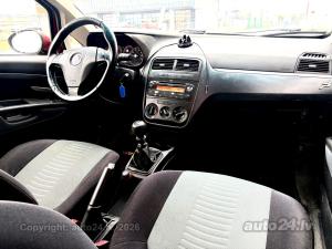 Fiat Punto 2007 in Tallinn, with an engine capacity of 1.40 L and mileage of 249 thousand km for 1399 €, photo 11 on AUTOMOTO.COM.LV