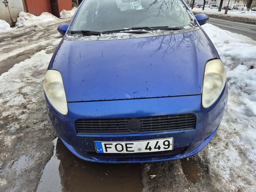 Fiat Punto 2008 in Vilnius, with an engine capacity of 1.20 L and mileage of 299 thousand km for 299 €, photo 1 on AUTOMOTO.COM.LV