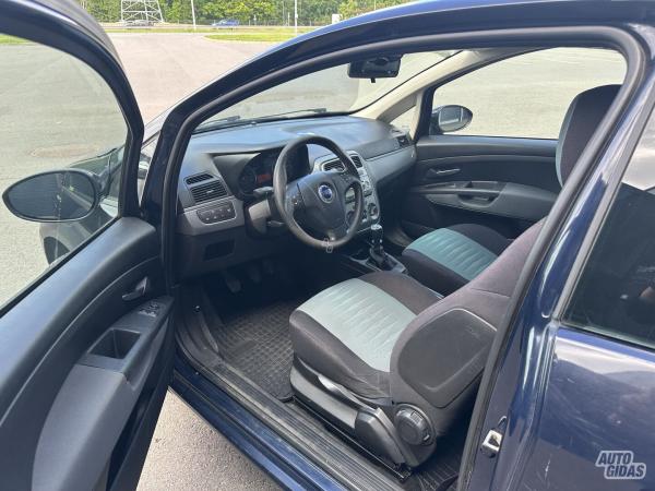 Fiat Punto 2009 in Kaunas, with an engine capacity of 1.20 L and mileage of 156 thousand km for 1050 €, photo 5 on AUTOMOTO.COM.LV