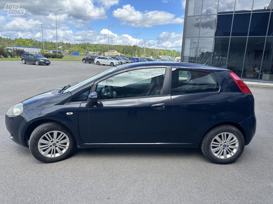 Fiat Punto 2009 in Kaunas, with an engine capacity of 1.20 L and mileage of 156 thousand km for 700 €, photo 3 on AUTOMOTO.COM.LV