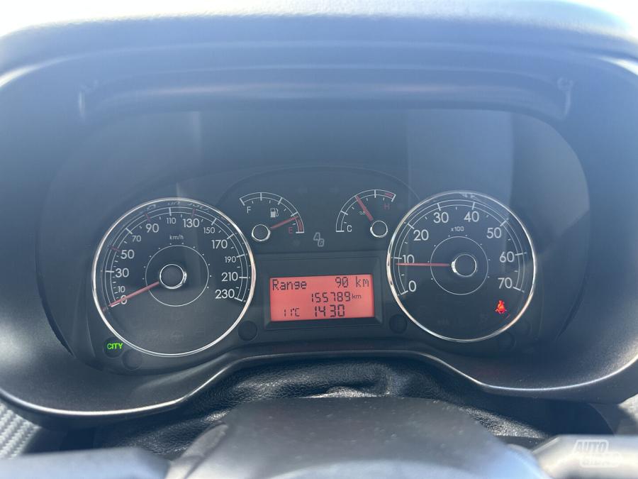 Fiat Punto 2009 in Kaunas, with an engine capacity of 1.20 L and mileage of 156 thousand km for 700 €, photo 8 on AUTOMOTO.COM.LV