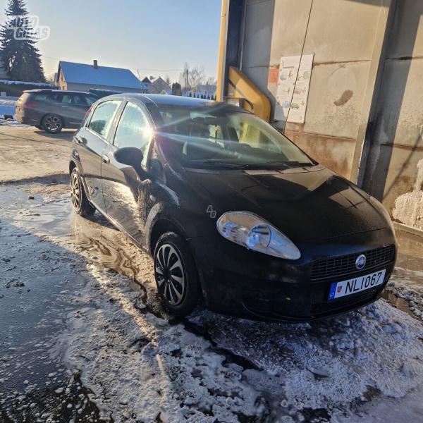 Fiat Punto 2011 in Vilnius, with an engine capacity of 1.20 L and mileage of 256 thousand km for 1400 €, photo 5 on AUTOMOTO.COM.LV