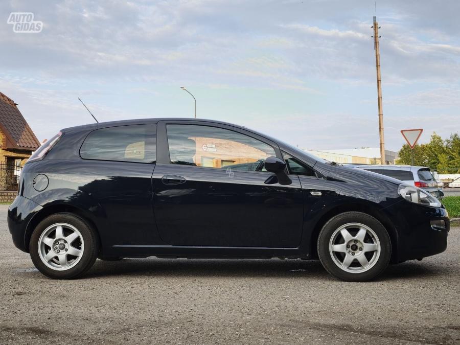 Fiat Punto 2013 Šauļi, ar dzinēja tilpumu 0.90 L un nobraukumu 230 tūkst. km par 1980 €, foto 8 vietnē AUTOMOTO.COM.LV