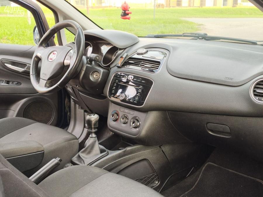 Fiat Punto 2013 Šauļi, ar dzinēja tilpumu 0.90 L un nobraukumu 230 tūkst. km par 1980 €, foto 11 vietnē AUTOMOTO.COM.LV