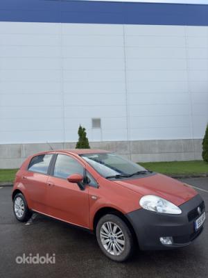 Orange Fiat Punto 2006 in Narva, with an engine capacity of 1.40 L and mileage of 150 thousand km for 900 €, photo  on AUTOMOTO.COM.LV