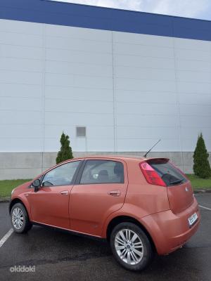 Oranžs Fiat Punto 2006 Narva, ar dzinēja tilpumu 1.40 L un nobraukumu 150 tūkst. km par 900 €, foto 10 vietnē AUTOMOTO.COM.LV