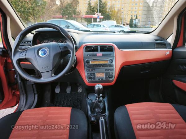 Oranžs Fiat Punto 2006 Tartu, ar dzinēja tilpumu 1.40 L un nobraukumu 231 tūkst. km par 1499 €, foto 10 vietnē AUTOMOTO.COM.LV