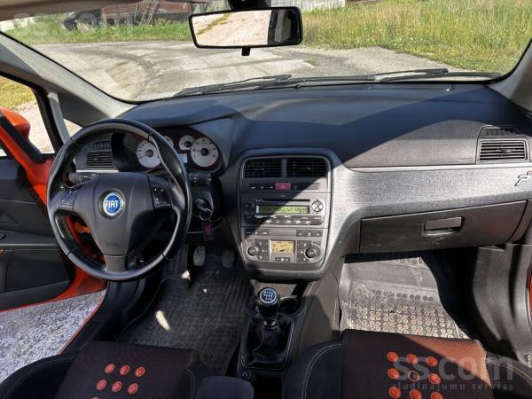 Oranžs Fiat Punto 2007 Saldus, ar dzinēja tilpumu 1.90 L un nobraukumu 285 tūkst. km par 1250 €, foto 9 vietnē AUTOMOTO.COM.LV