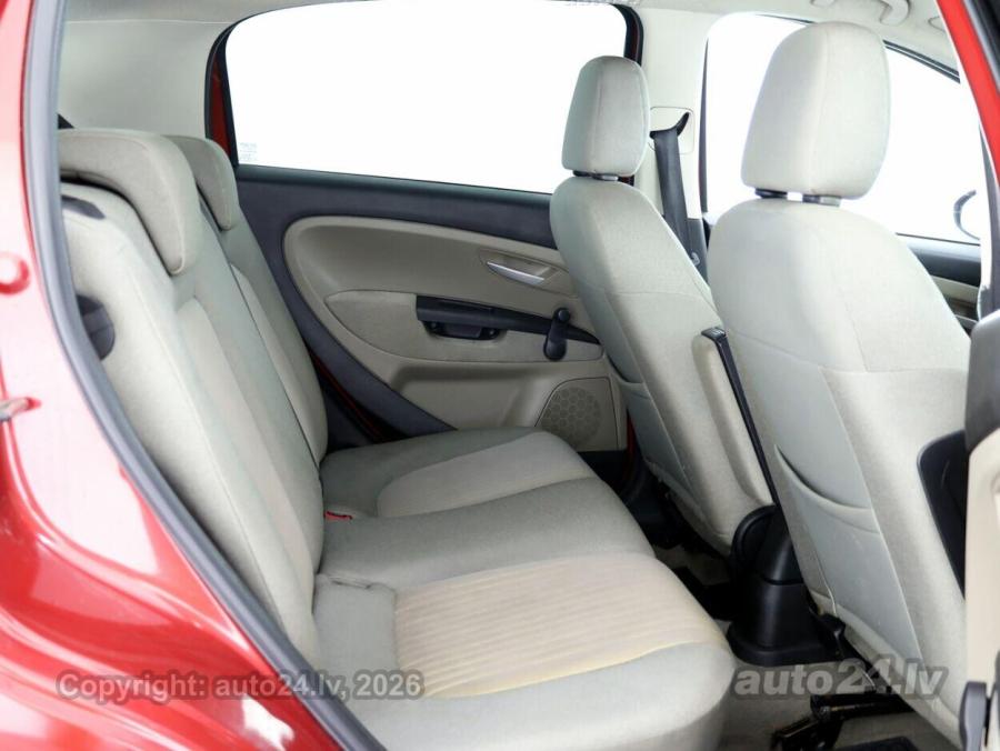 Sarkans Fiat Punto 2007 Tallina, ar dzinēja tilpumu 1.20 L un nobraukumu 223 tūkst. km par 1099 €, foto 7 vietnē AUTOMOTO.COM.LV